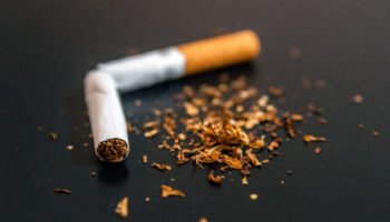 Νικοτίνη: Οι επιδράσεις της νικοτίνης στον ανθρώπινο οργανισμό.